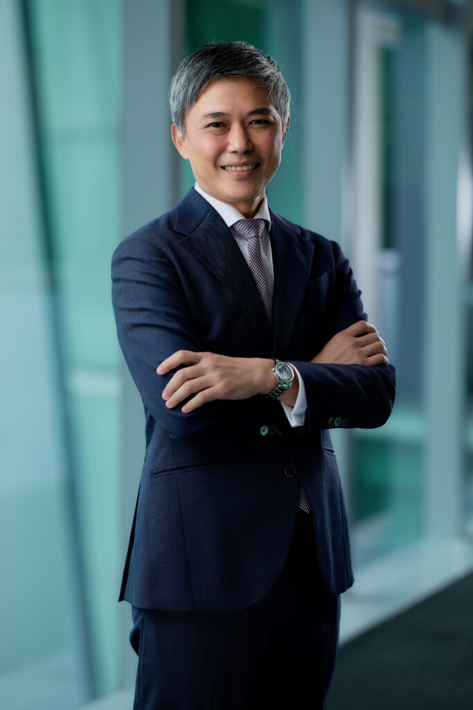 From Clinician to Strategic Leader: Dr Toon Wei Lim - UCLA-NUS Blog